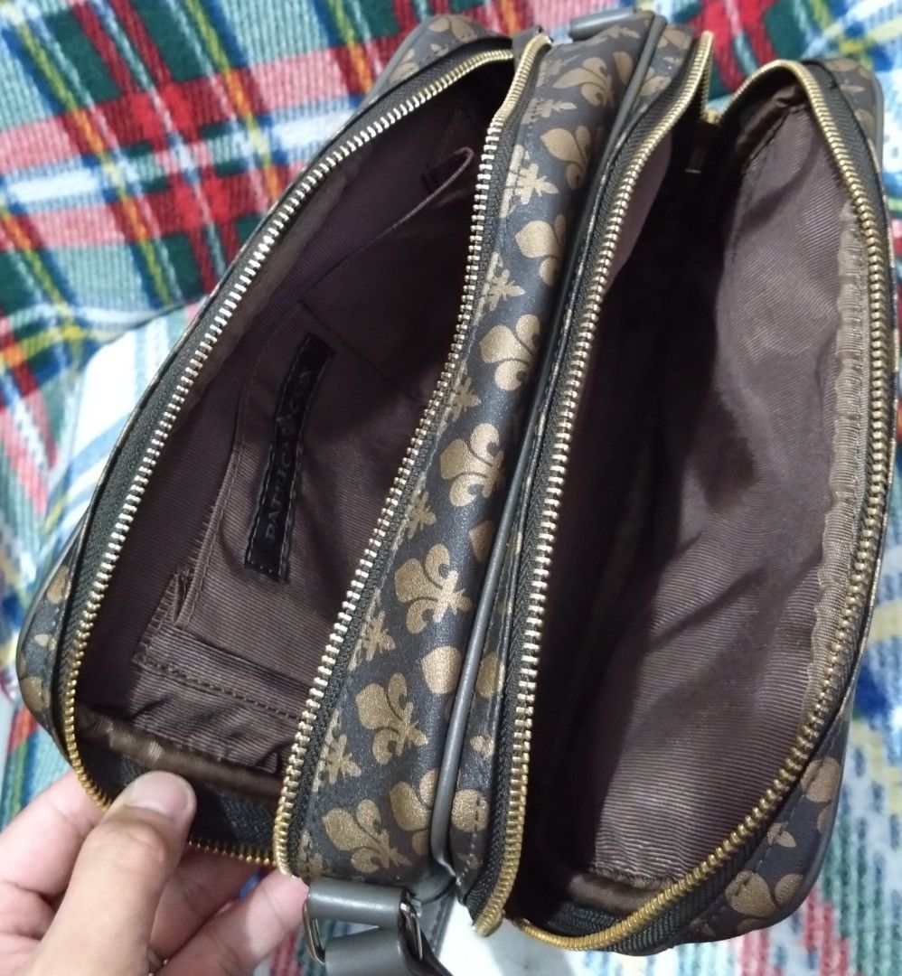 PATRICK COX SLING BAG on Carousell