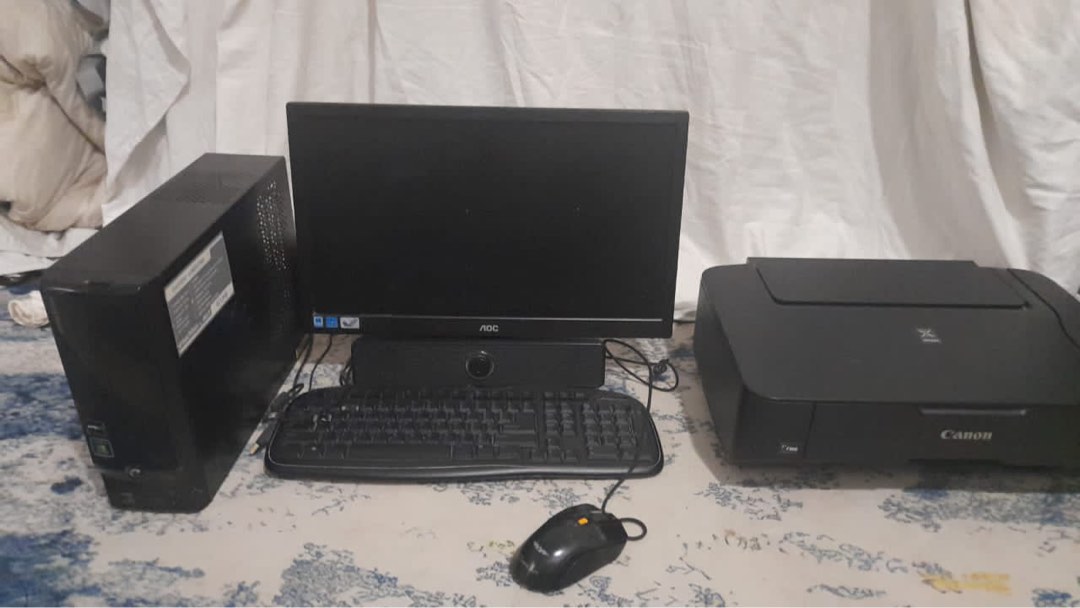 PC Acer desktop with Canon printer, Computers & Tech, Desktops on Carousell