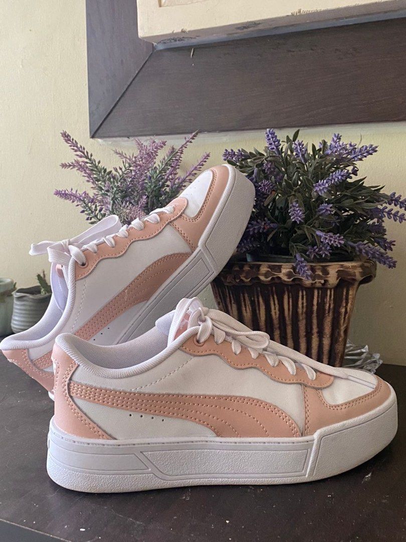 PUMA SOFT FOAM, Women's Fashion, Footwear, Sneakers on Carousell