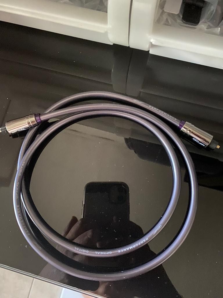 QED OPTICAL DIGITAL 1 METRE CABLE, Audio, Other Audio Equipment on ...