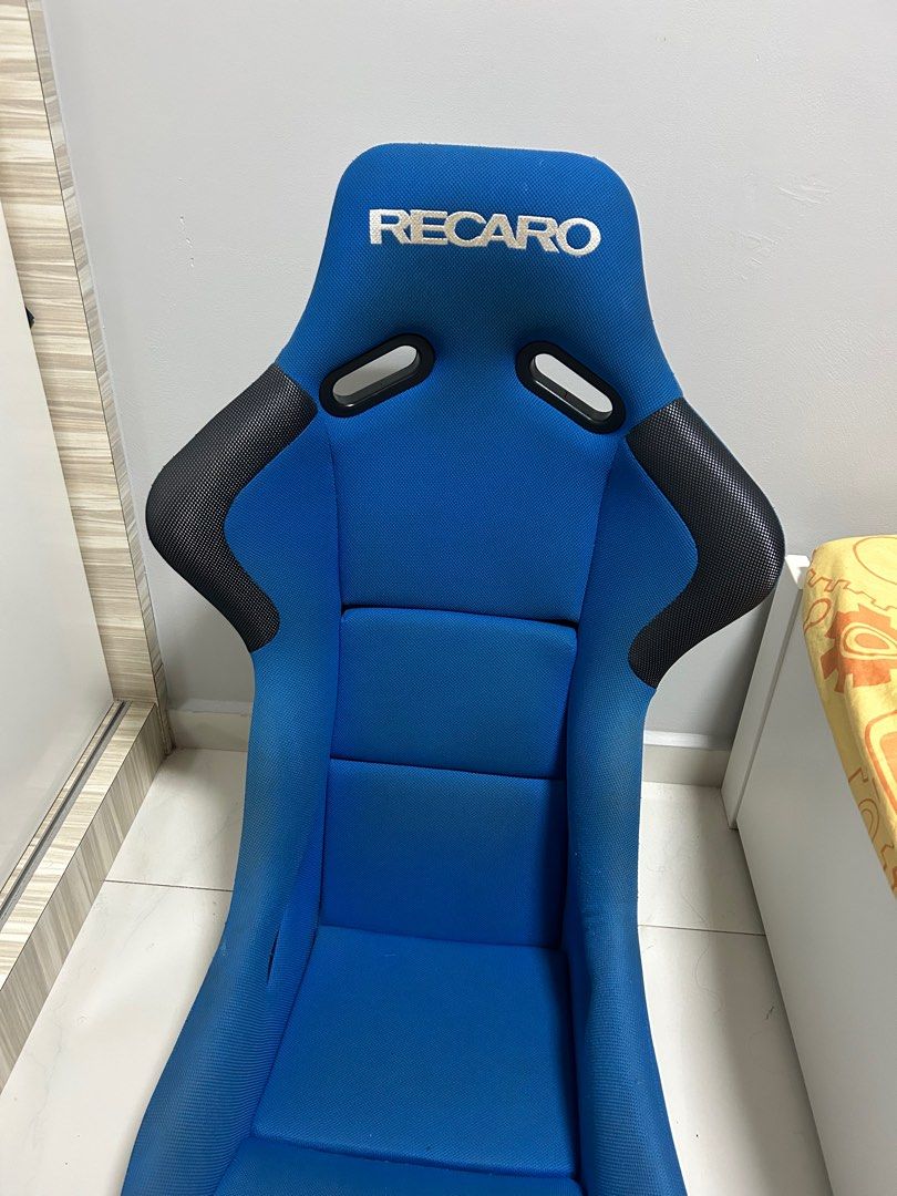 Recaro Full Bucket Seat, Car Accessories, Accessories on Carousell