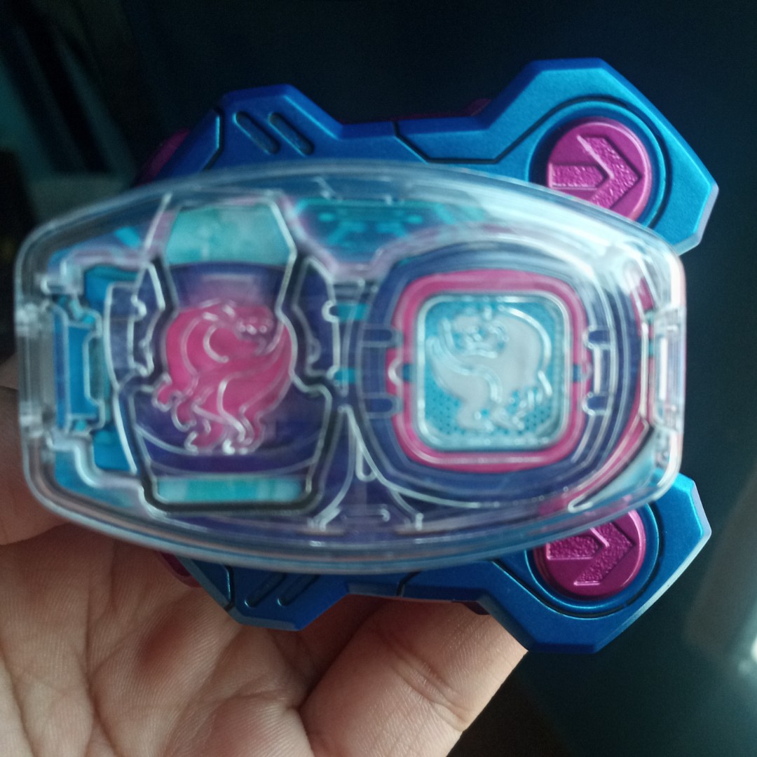 Repainted DX Revice Driver Raise Buckle (Kamen Rider Geats), Hobbies ...