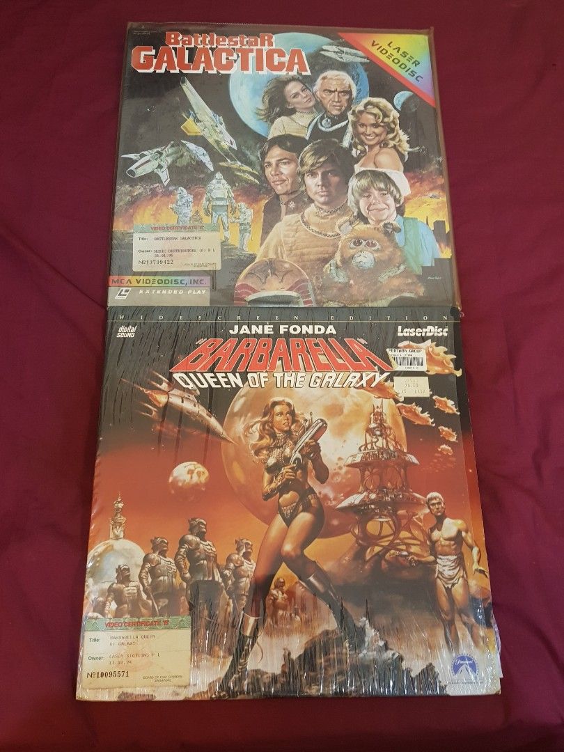 Sexy Sci-Fi Barbarella Queen Of The Galaxy And Battlestar Galactica LD ...