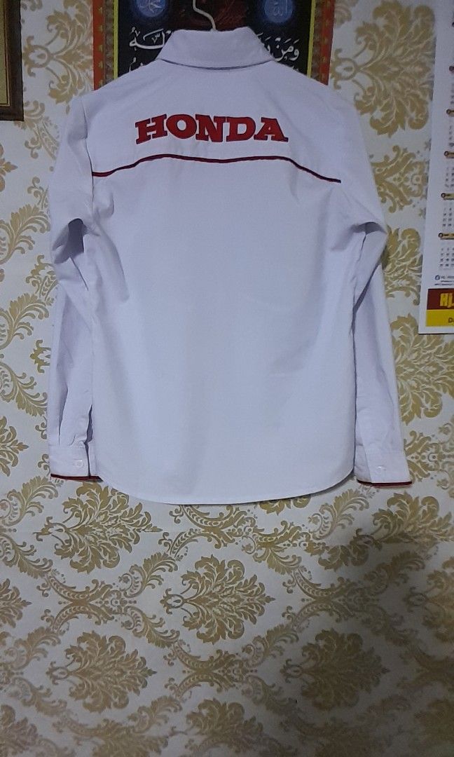 Seragam honda, Fesyen Wanita, Pakaian Wanita, Atasan di Carousell