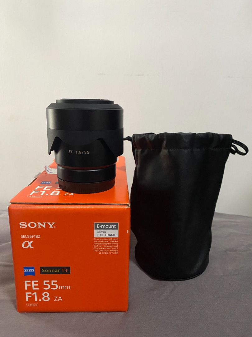 sony 55mm f1.8 za, 攝影器材, 鏡頭及裝備 - Carousell