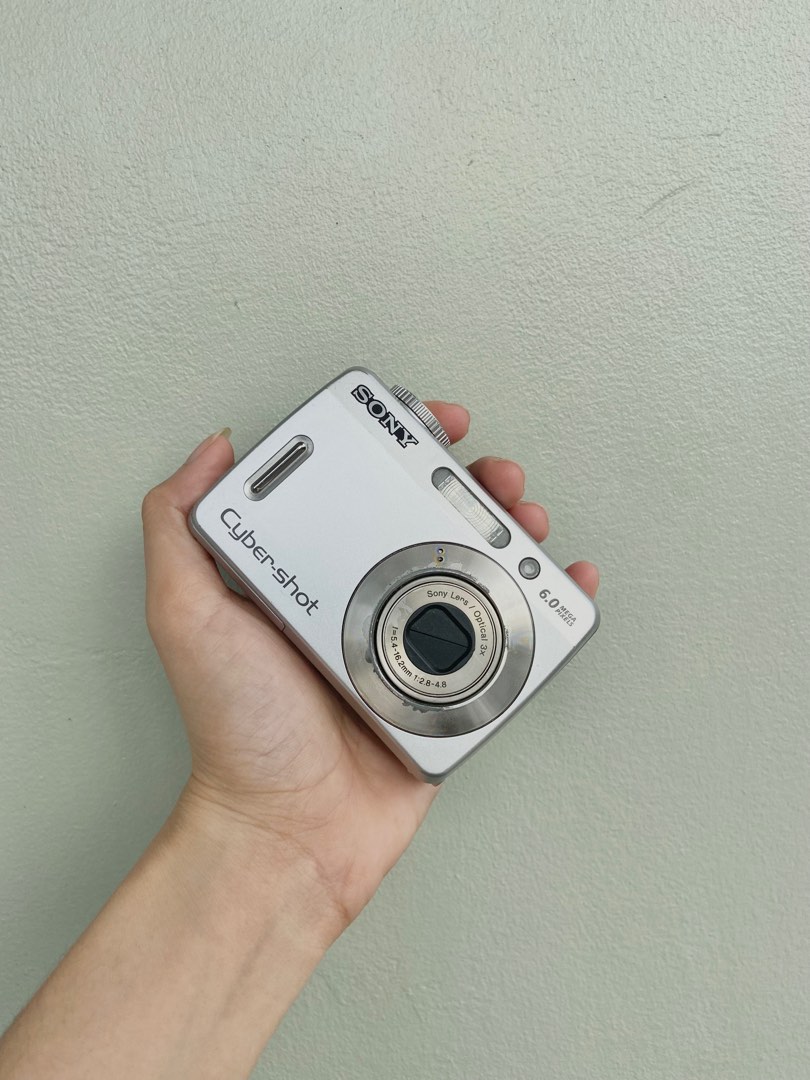 Sony DSC 500 on Carousell