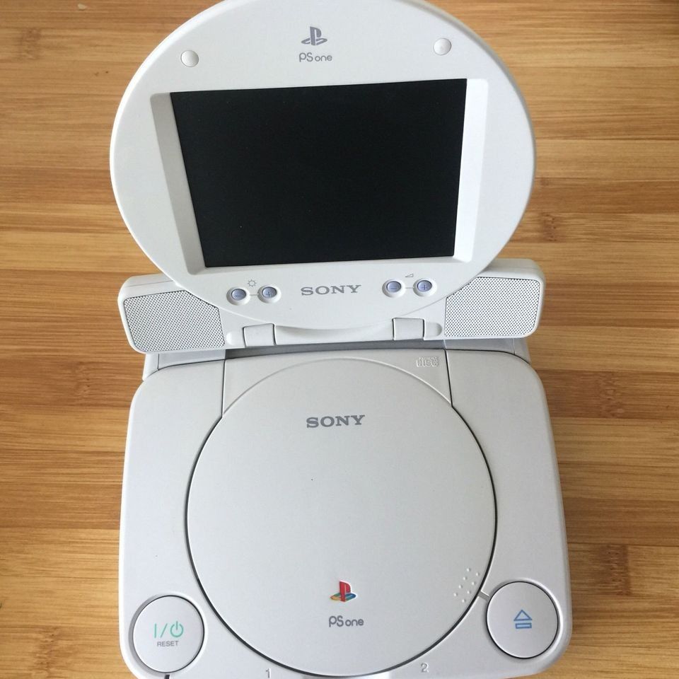 SONY PSone PS1 with LCD Mon, 電子遊戲, 電子遊戲機, PlayStation - Carousell