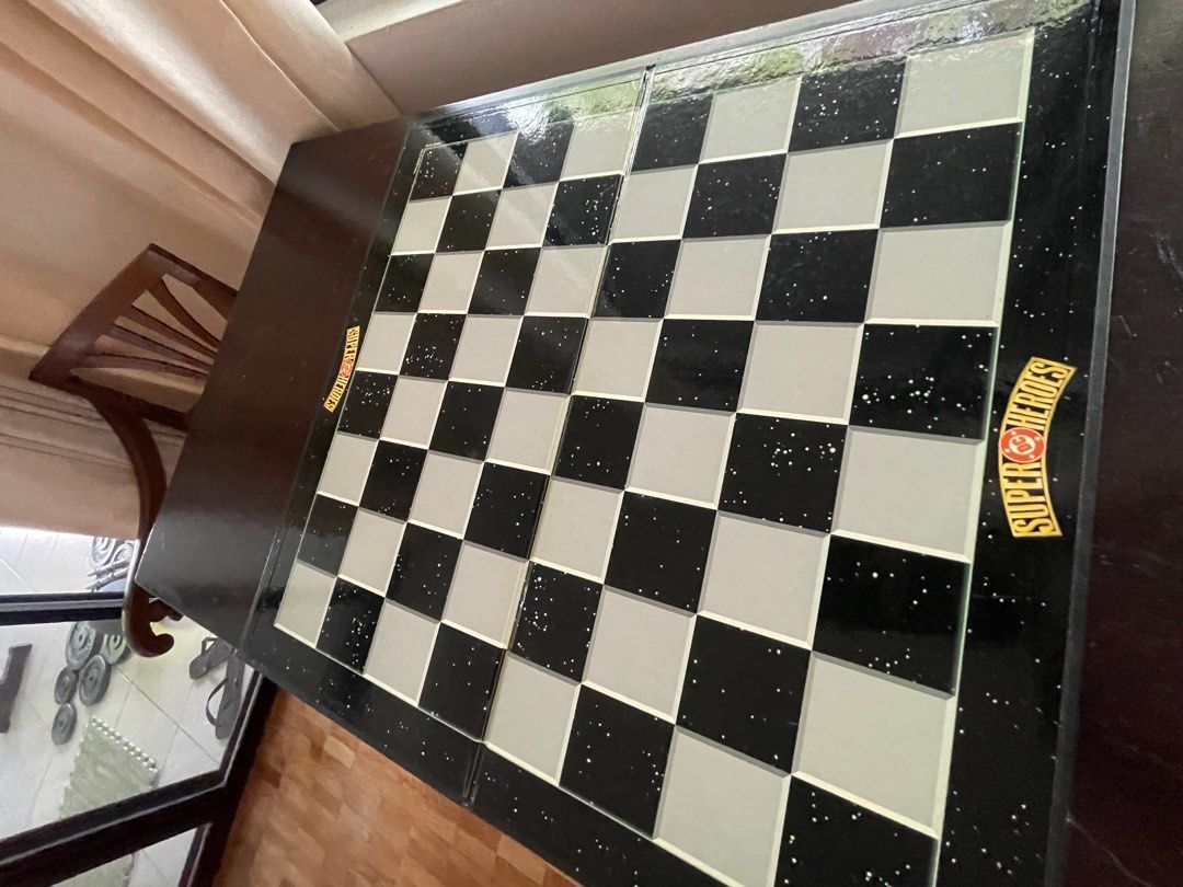 Special Collection DC Superheroes Chess Set (Superman vs Batman) on ...