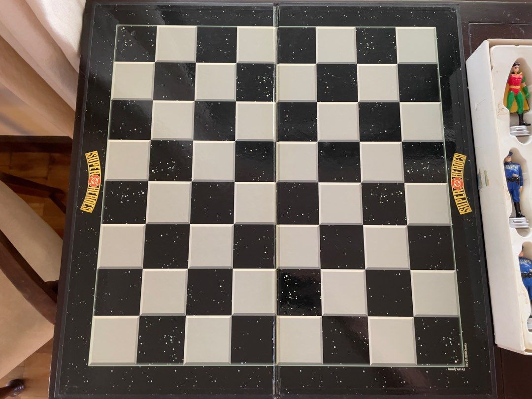 Special Collection DC Superheroes Chess Set (Superman vs Batman) on ...