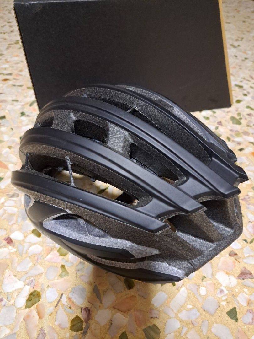 Specialized prevail 2 vent, Sports Equipment, Bicycles & Parts, Parts ...