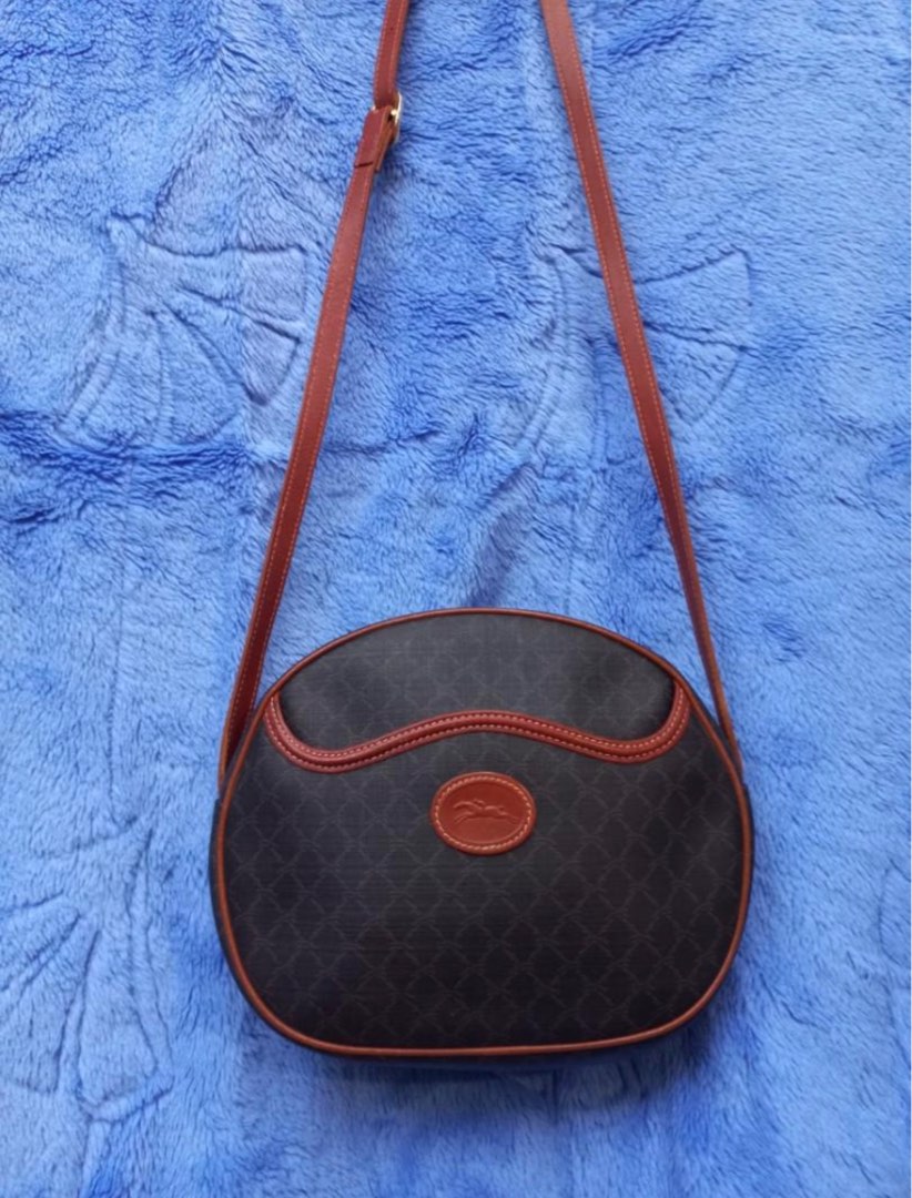 SUICIDE SALE!!! Vintage Longchamp Sling Bag, Women's Fashion, Bags ...