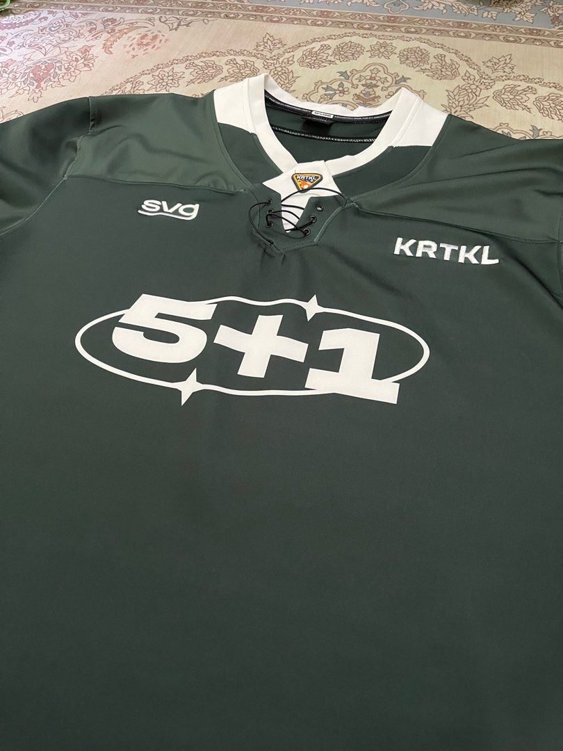 SVG X KRTKL, Men's Fashion, Activewear on Carousell