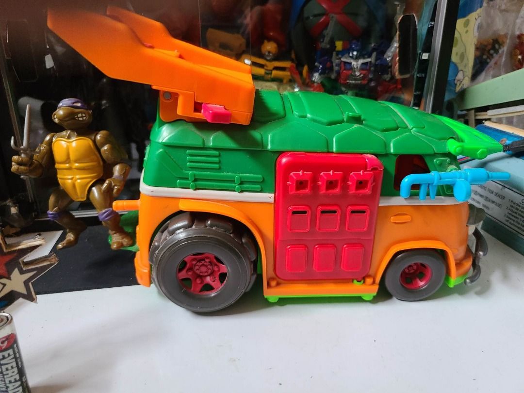 Teenage Mutant Ninja Turtles Party Wagon Van TMNT 2015 Viacom on Carousell