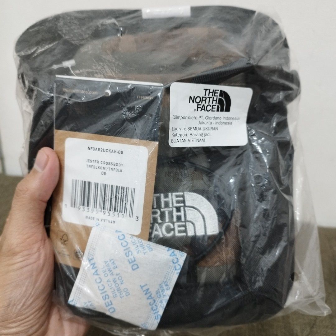 The North Face Jester Camo Crossbody Sling Bag Original TNF NF0A52UC ...