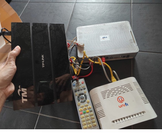 TM Unifi TP Link, Router, medemn, Computers & Tech, Parts & Accessories ...