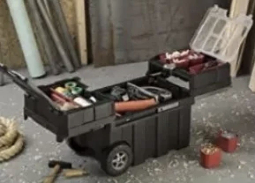 Keter Master Roller Toolbox 24" with heavy duty wheels, Furniture ...