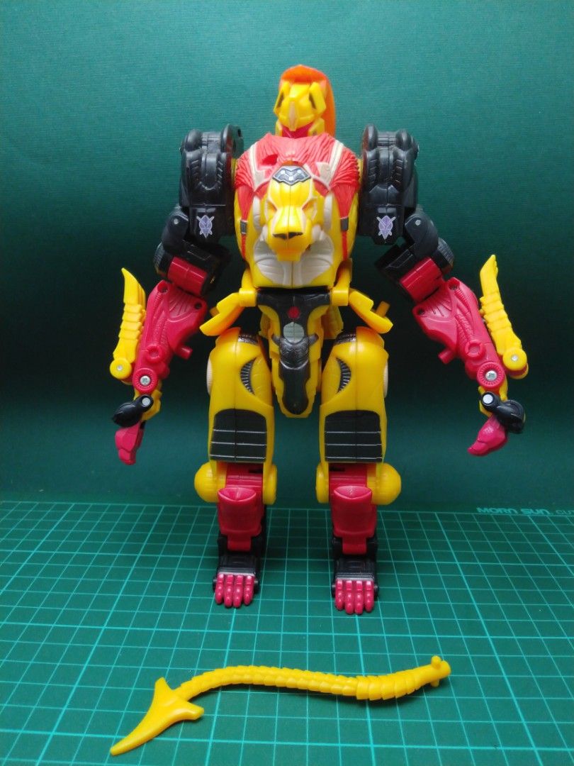 Transformers Botcon Razorclaw, Hobbies & Toys, Toys & Games on Carousell