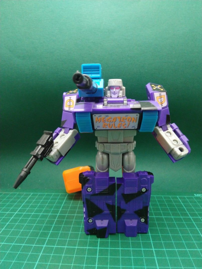 Transformers G2 Megatron, Hobbies & Toys, Toys & Games on Carousell