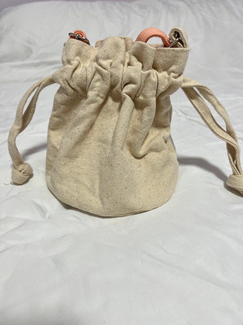 TTR The Tinsel Rack Froot Loot Berry Crush, Women's Fashion, Bags ...