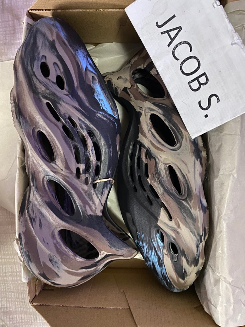 Yeezy Foam RNR MX Cinder on Carousell