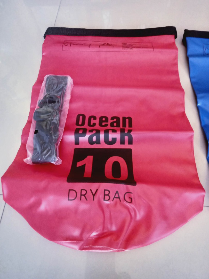 10 Liters Dry Bag, Sports Equipment, Hiking & Camping on Carousell