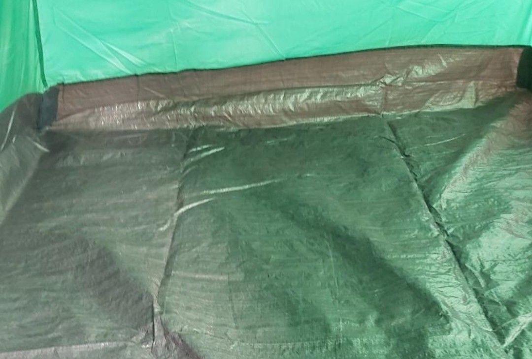 全新 Heineken Camping Tent, 運動產品, 行山及露營 - Carousell