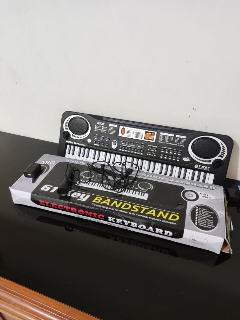 Alat Musik Keyboard 61 Keys Bekas / Electronic Digital Keyboard, Musik ...