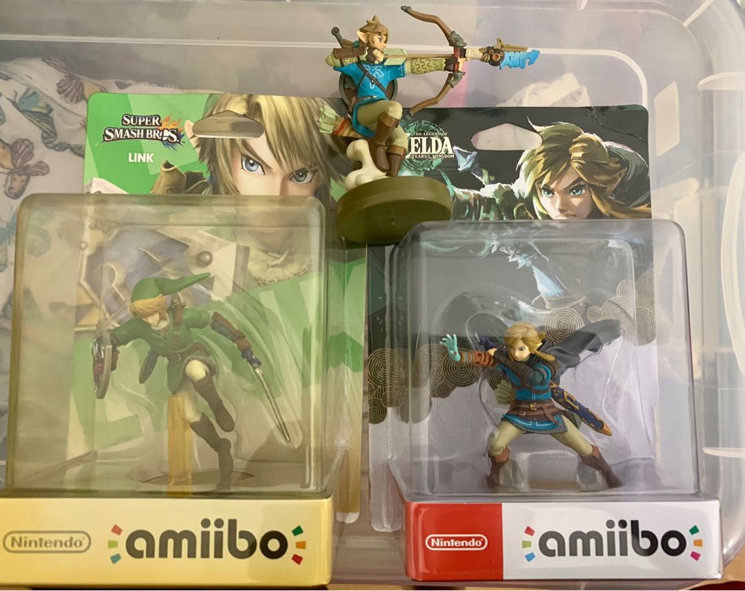 Amiibo Nintendo Switch Legend of Zelda: Link Set on Carousell