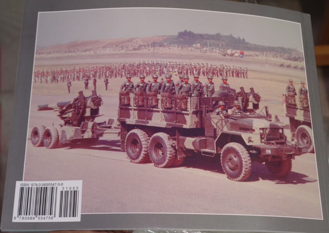 Ampersand_Publishing-The Big Macks: A Visual History of the Mack ...