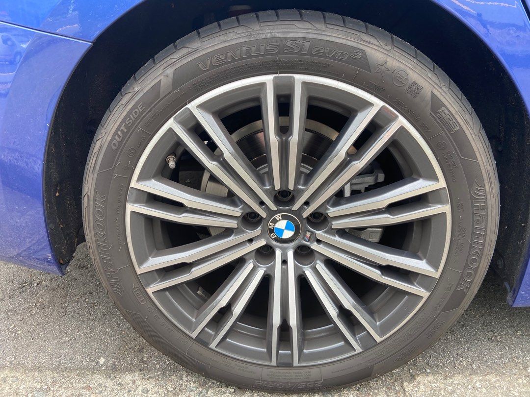 BMW G20 M sports rims 18 inch , Car Accessories, Tyres & Rims on Carousell