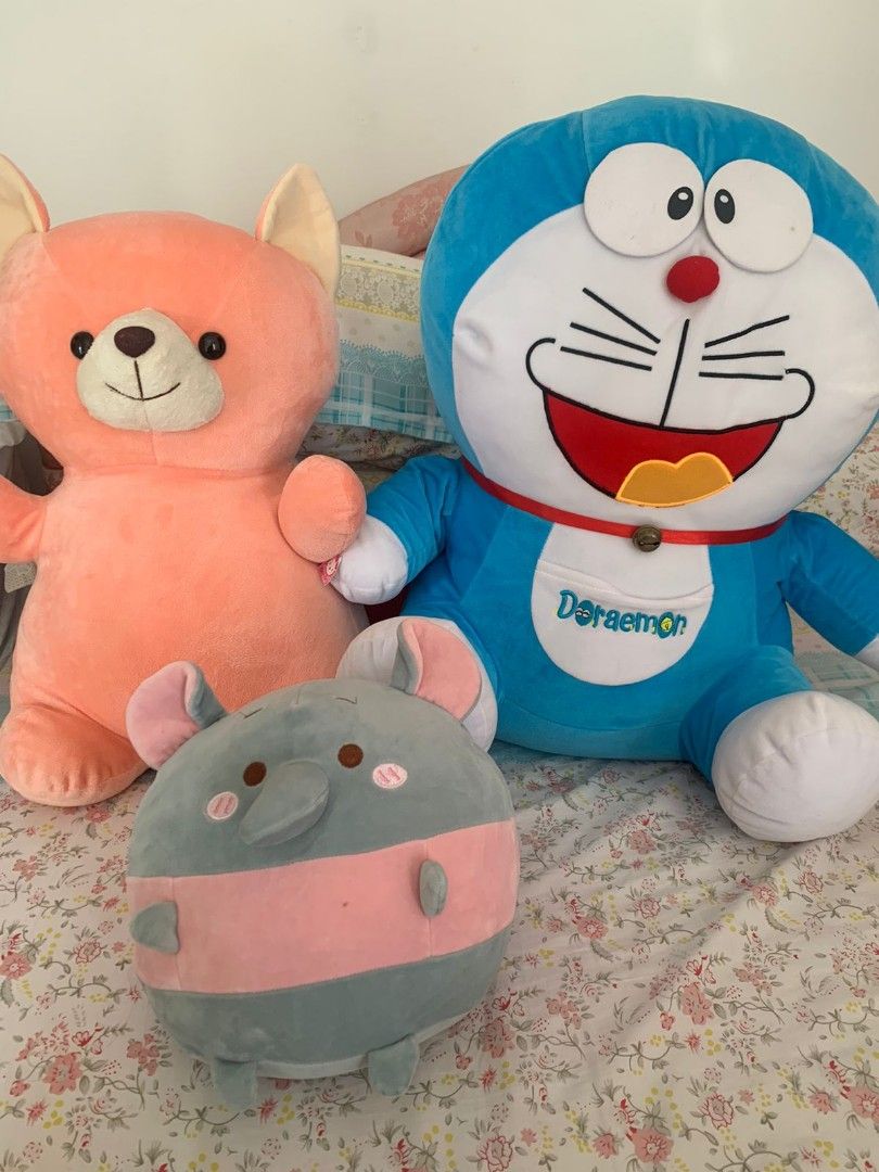 Boneka Doraemon Jumbo, Teddy Bear Sedang, Gajah kecil, Bayi & Anak ...