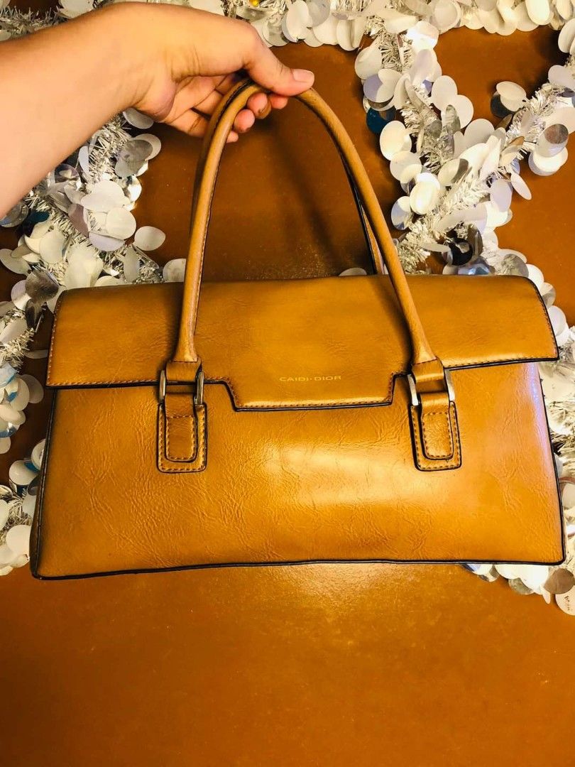 Caidi.dior, Luxury, Bags & Wallets on Carousell