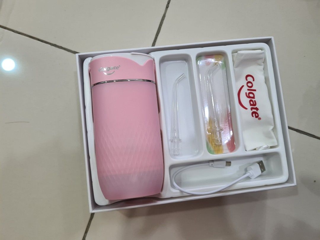 Colgate Water Floss, Beauty & Personal Care, Oral Care on Carousell