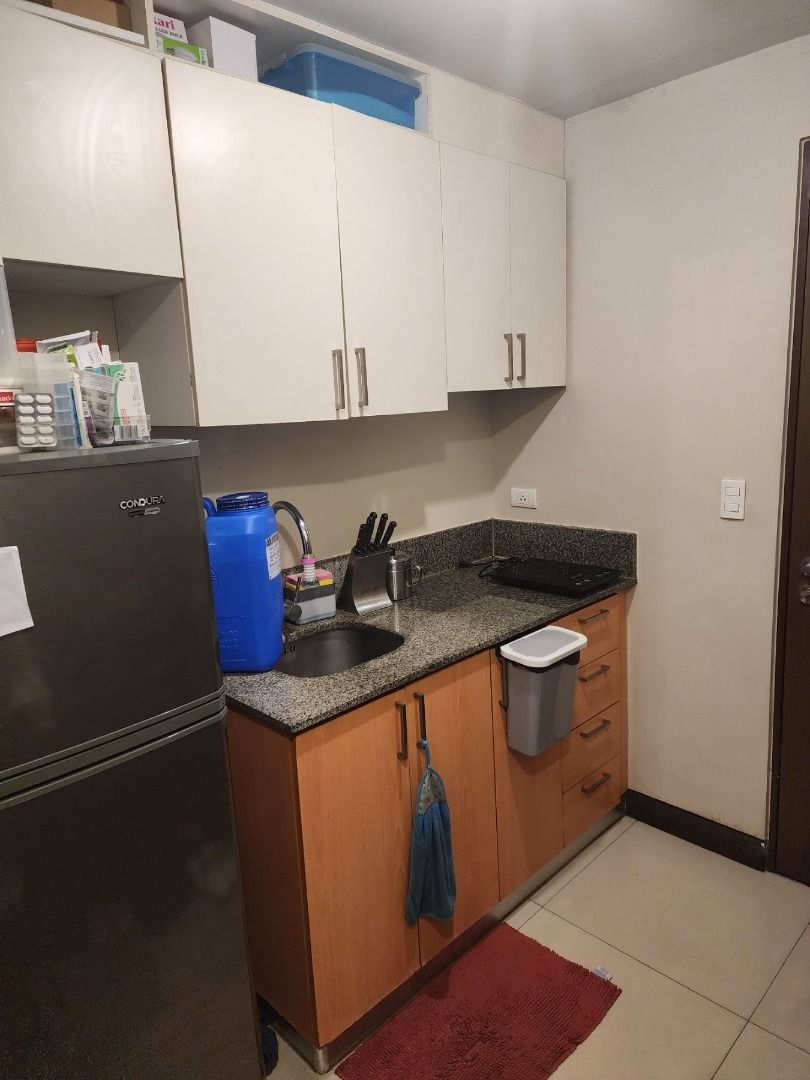 Cubao STUDIO Unit at Manhattan Heights Tower D Araneta Center on Carousell