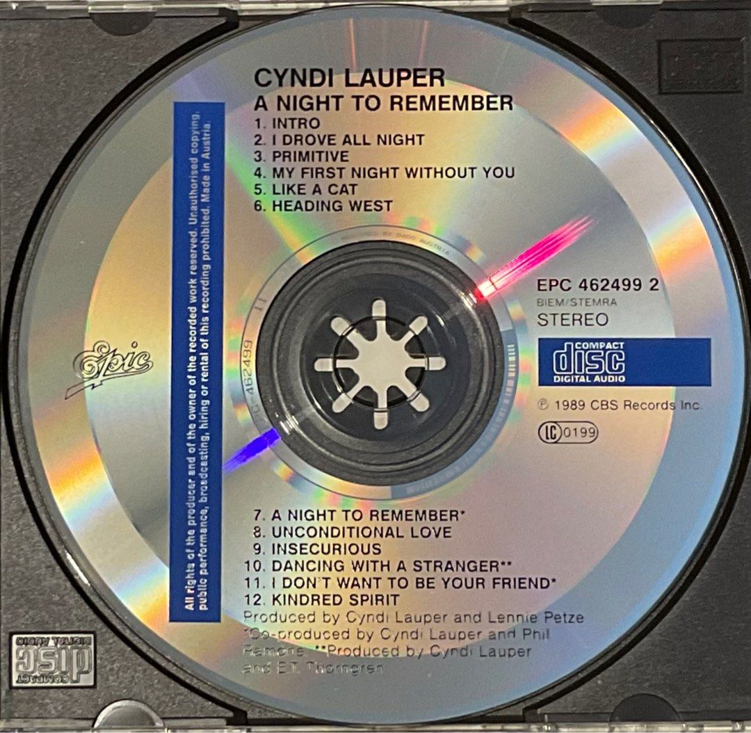 Cyndi Lauper A Night To Remember (1989 年版) CD 90% 新, 興趣及遊戲, 音樂、樂器 & 配件, 音樂與媒體 - CD 及 DVD - Carousell