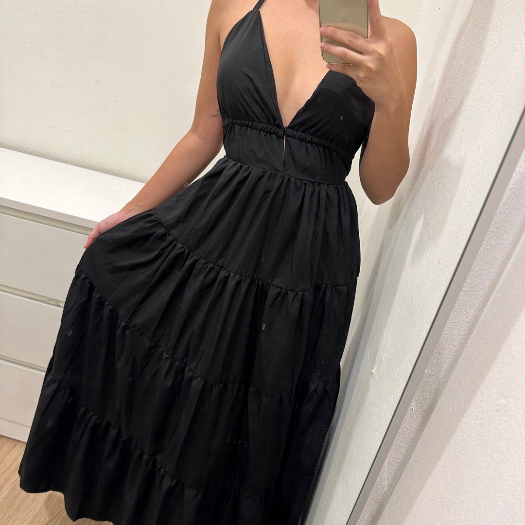 Flowy open back maxi dress, Women's Fashion, Dresses & Sets, Dresses on ...