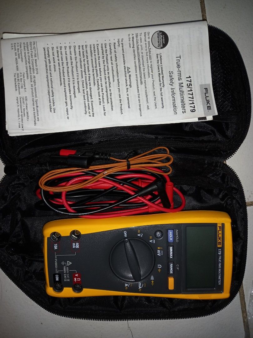 FLUKE 179 true RMS digital multimeter, Commercial & Industrial ...