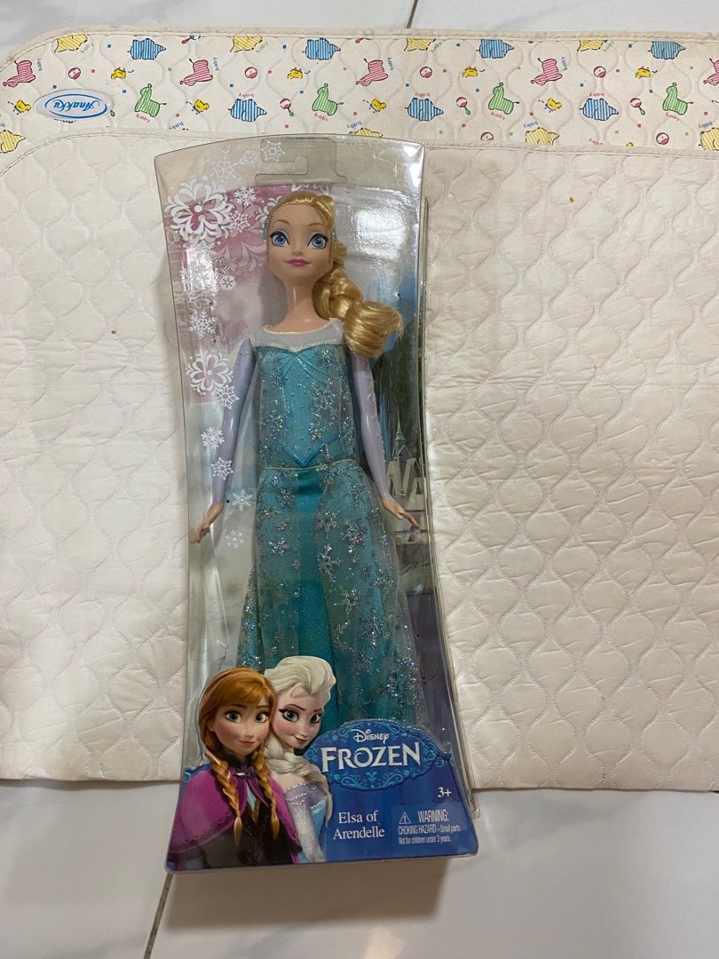 Frozen - Elsa, Hobbies & Toys, Toys & Games on Carousell