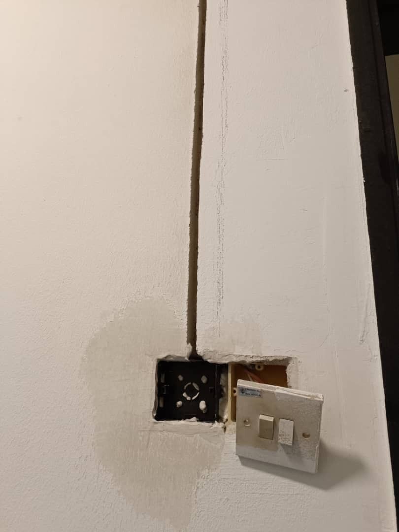 Hacking conceal Electric Wiring Plaster Ceiling, Services, Home ...