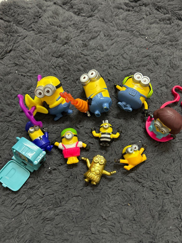 Happy Meal minion lose pack, Hobbies & Toys, Toys & Games on Carousell