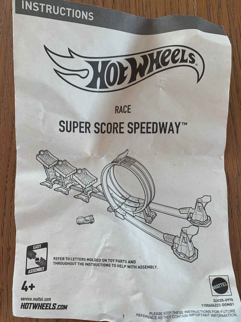 Hot Wheels Super Score Speedway and knockdown Spider, Hobbies & Toys ...