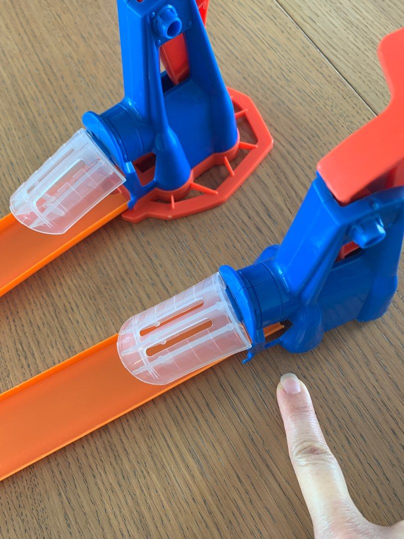 Hot Wheels Super Score Speedway and knockdown Spider, Hobbies & Toys ...