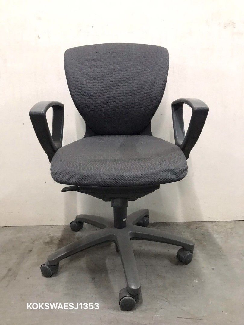 KOKUYO HeavyDuty Swivel Chair on Carousell