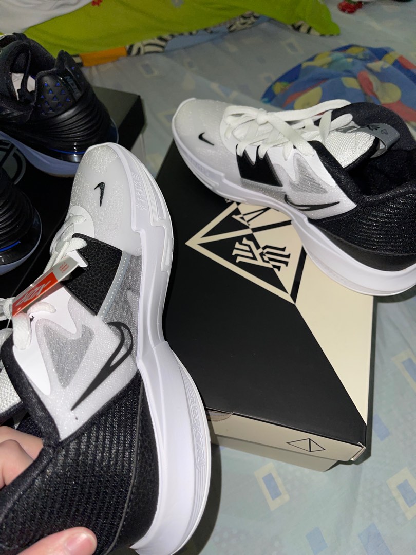 Kyrie Low 5 EP, Men's Fashion, Footwear, Sneakers on Carousell
