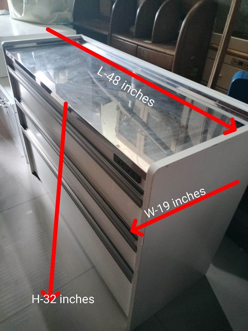 LAteral drawer on Carousell