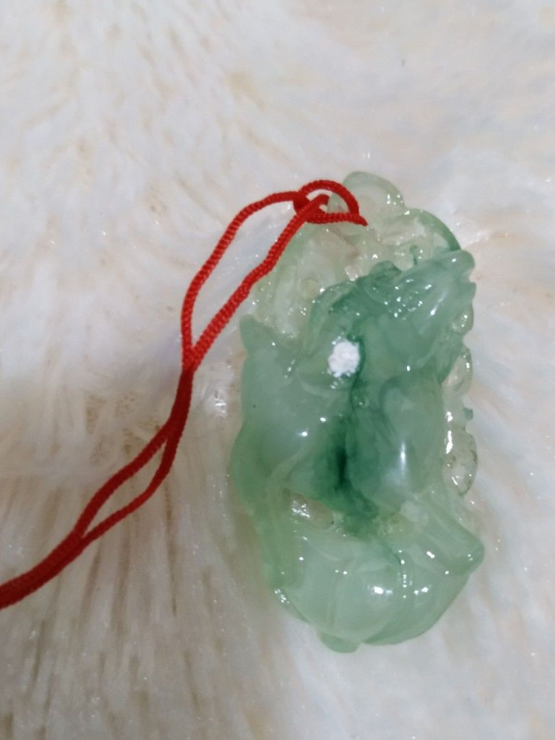 Liontin giok original china. ready 3 bj, Fesyen Wanita, Aksesoris di ...