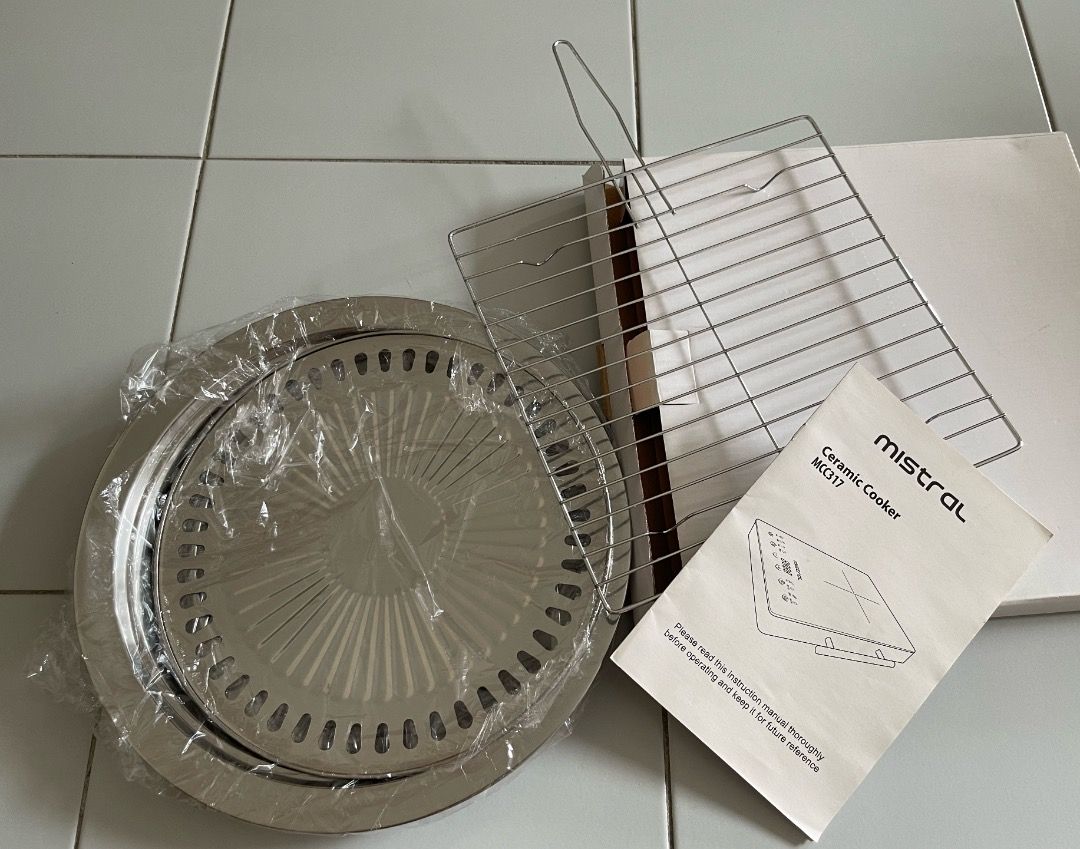 Mistral MCC317 2000W Ceramic Cooker with Grill Plate, TV & Home ...