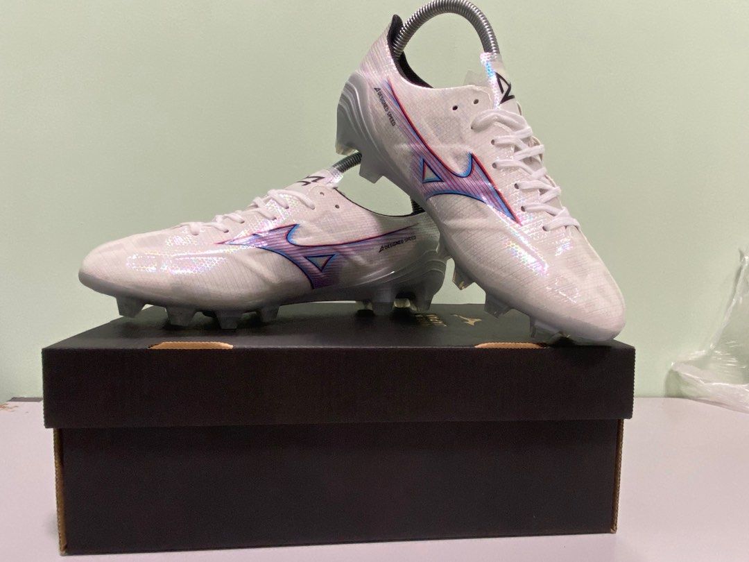 -Mizuno Alpha Japan -, Sports Equipment, Sports & Games, Racket & Ball ...