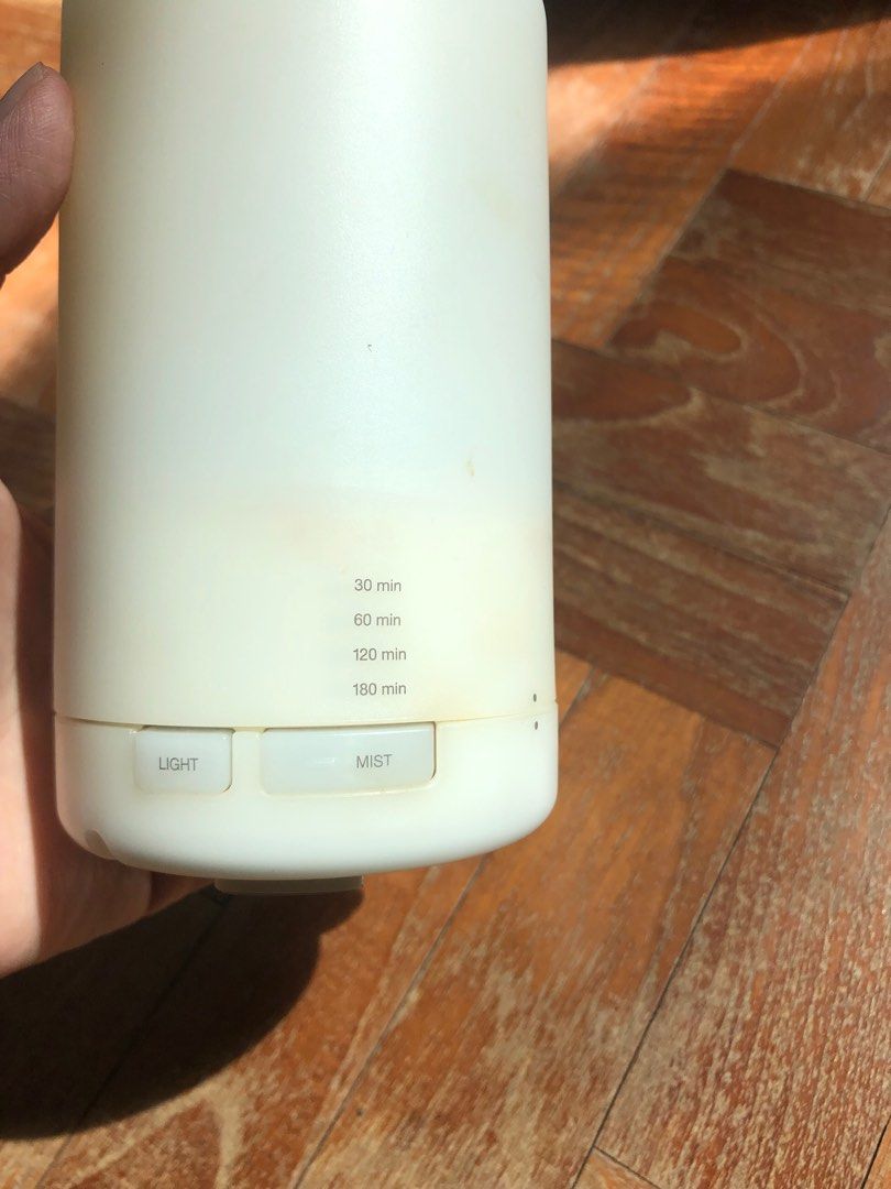 Muji Essential Oil Diffuser, Furniture & Home Living, Home Fragrance on ...