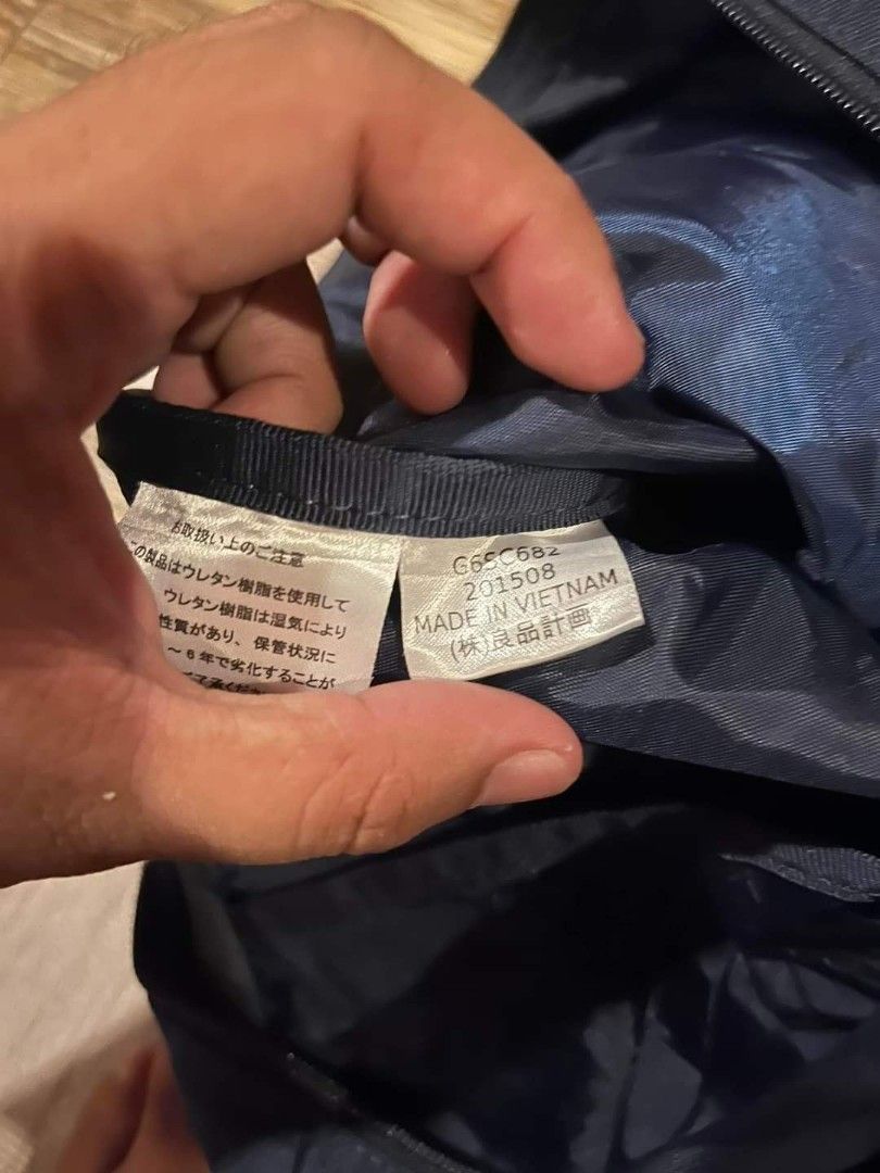 MUJI Zip Totebag on Carousell